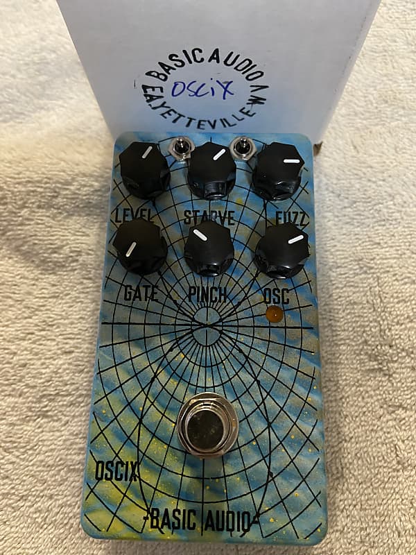 Basic Audio Oscix Fuzz | Reverb
