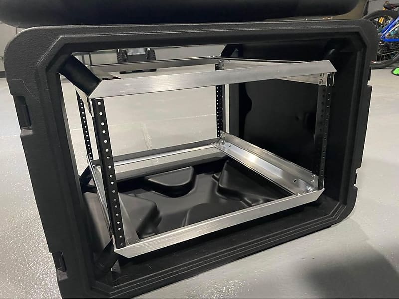 SKB 20” Deep 6U Shockmount Roto Rack Case (1SKB-R906U20) | Reverb