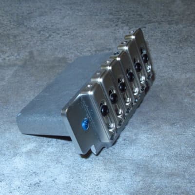 Wilkinson VS50 Tremolo System | Reverb