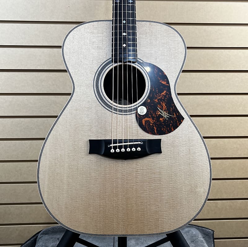Maton EBG808 ARTIST - Satin/Natural w/OHSC & PLEK*D #638 | Reverb