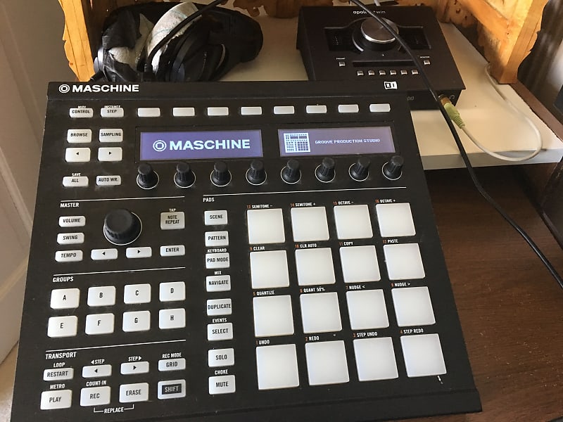Native Instrument Maschine mkII Groove Production Studio | Reverb