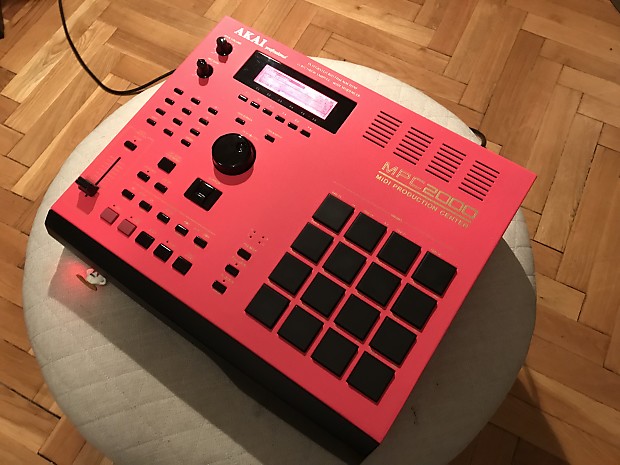 CUSTOM AKAI MPC 2000+NEW PERFECT RED DISPLAY+32MB+USB | Reverb UK