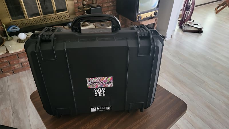 Synthrotek Powered 6U + 1U 84HP Eurorack Case - Portable & | Reverb