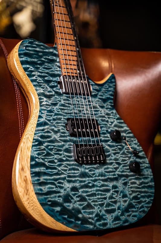 Kiesel Carvin SCB6H Single Cut 2022 Aurora Blue 20" Radius | Reverb