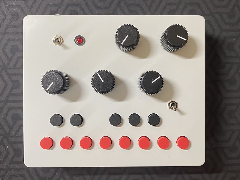 Mike Rucci Handmade 8-Bit Synthesizer | Reverb
