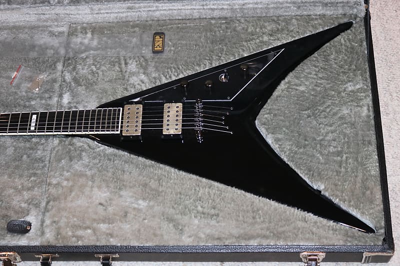 Beatiful Made in Japan ESP Flying V with Upgrades | Reverb