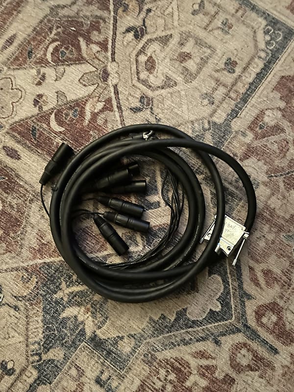 Mogami DB25- XLR Male 8ch snake - 10' | Reverb