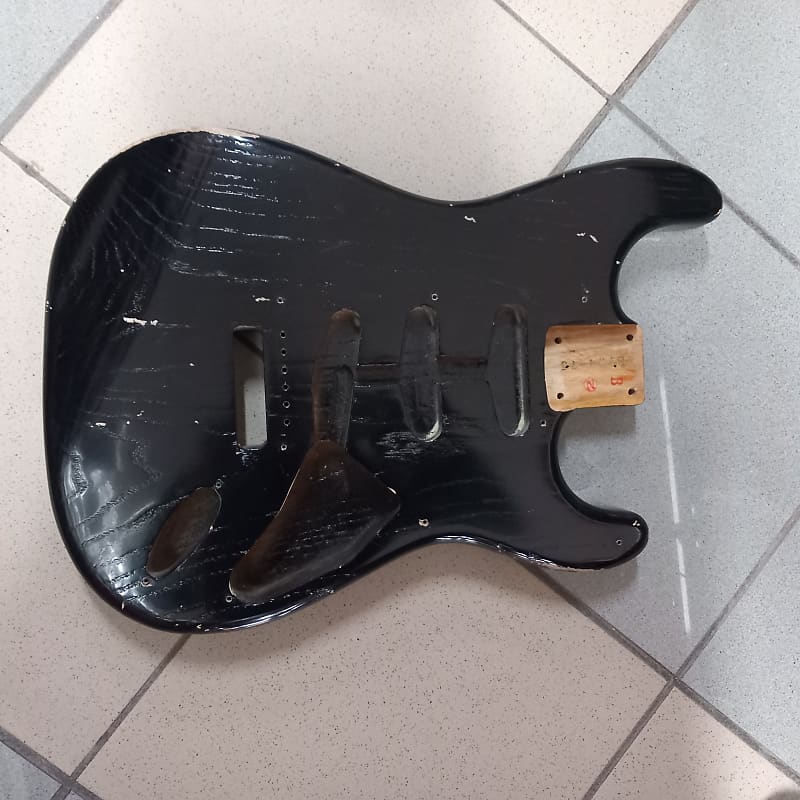 Body Fender Japan ST57 EXTRAD limited edtion Swamp Ash | Reverb France