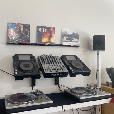 Floating All-In-One DJ Workstation | Reverb