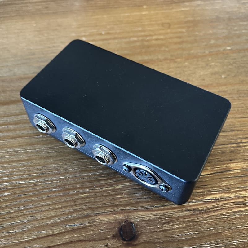 American Loopers 3-Way TRS Junction Patchbay w/MIDI Through | Reverb