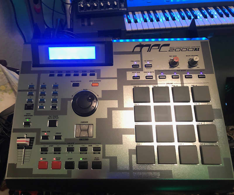 Akai MPC2000XL Limited Edition SE3 Maxed Out + Mpcstuff LED | Reverb