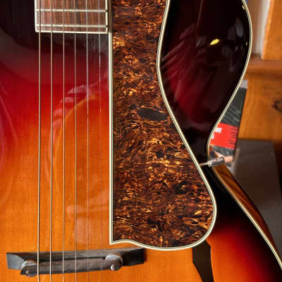 The Loar LH-500 SN 2020-2021 - Sunburst | Reverb