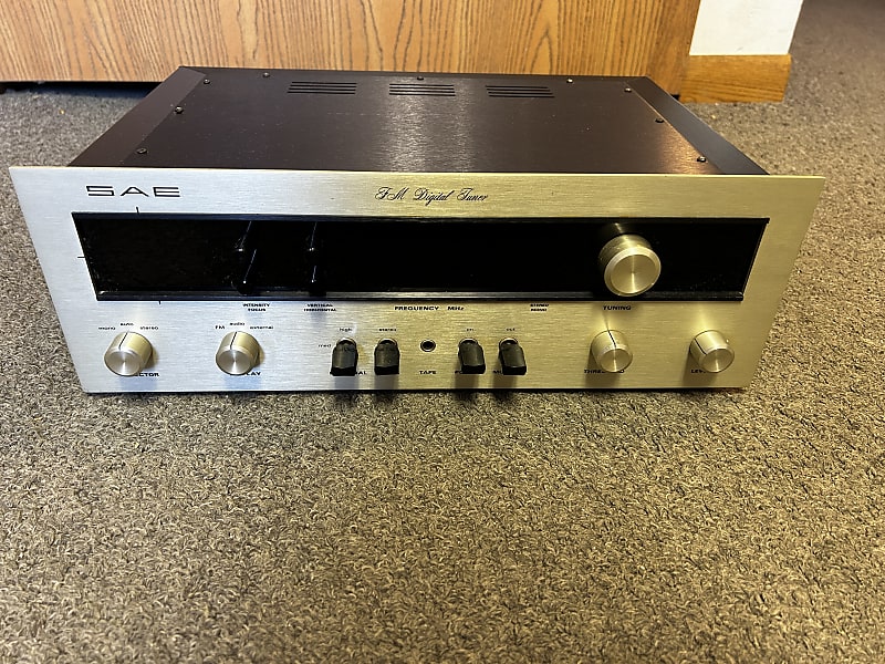 Vintage SAE Mark Six FM Digital Tuner | Reverb