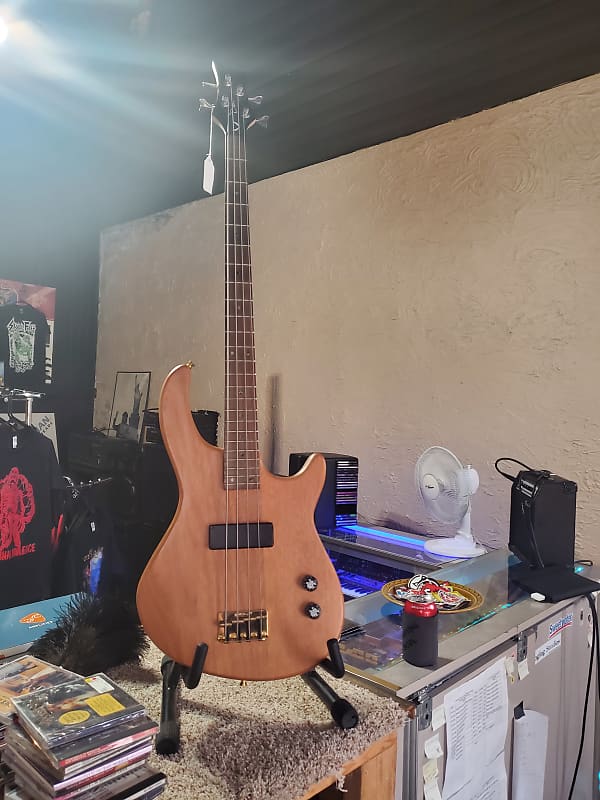 Dean Edge 4 Natural | Reverb