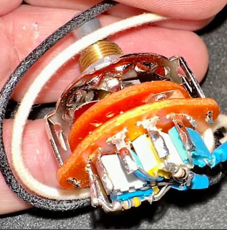 Stratocaster Varitone Tone Sculptor - passive-powered with | Reverb