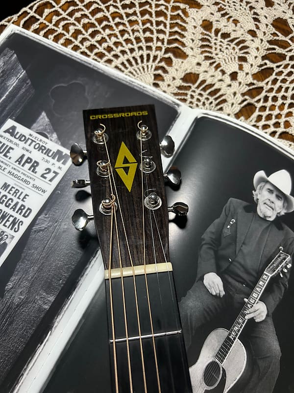 Crossroads CD-80VS 2021 Acoustic Guitar | Reverb