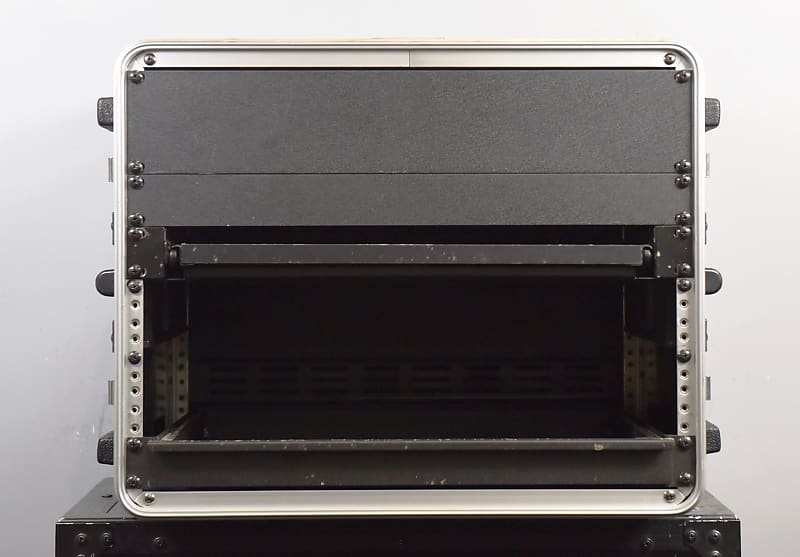 MBT Cases 8-Space Rack Case, Recent | Reverb