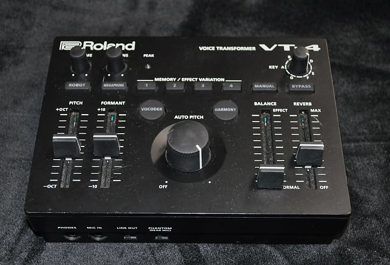 Roland VT-4 VOCAL TRANSFORMER VOCAL EFFECTS | Reverb
