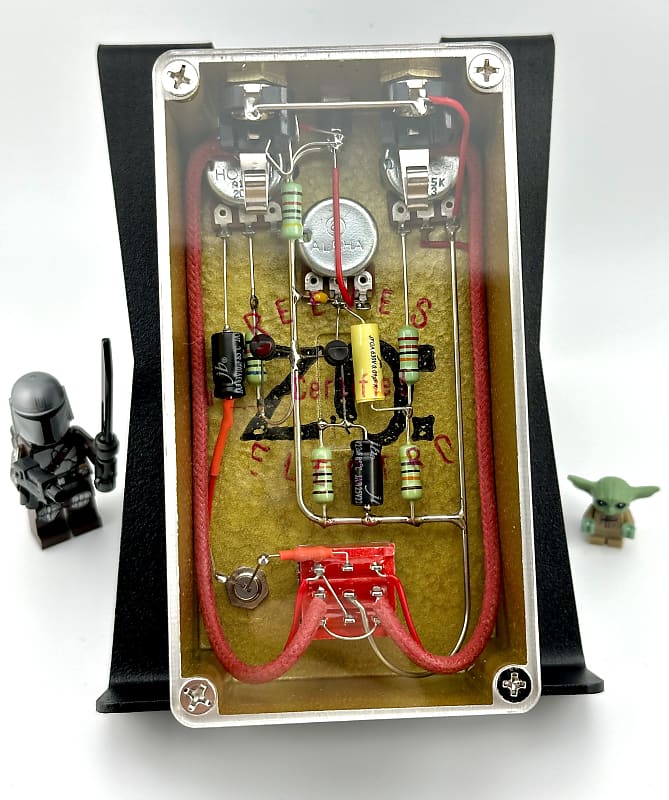 Reeves Electro ZO: - Zonk Machine MK2 Silicon Fuzz with NOS | Reverb