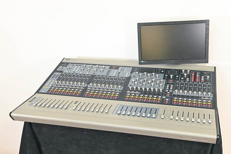 Digidesign D-Show Profile Digital Mixing Console with Mix | Reverb