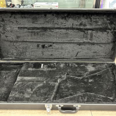 Explorer Hard Shell Case - Left-Handed | Reverb