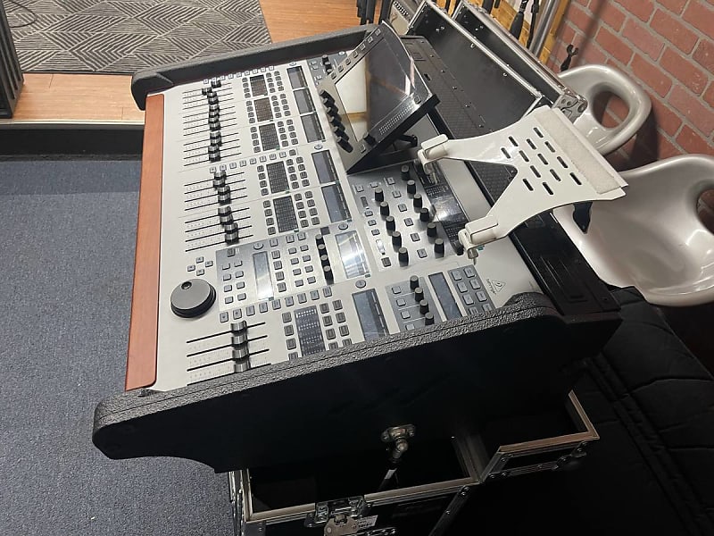 Behringer Wing with Z-case Flip by Pro X WING 48-Channel | Reverb