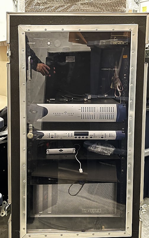 Iso Box 20U Isobox Isolation rack case with touring lids | Reverb