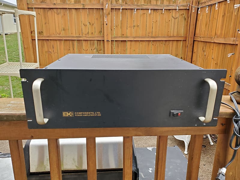 1990's BK Model ST-202 Stereo Power Amp 200 Watts per Channel | Reverb