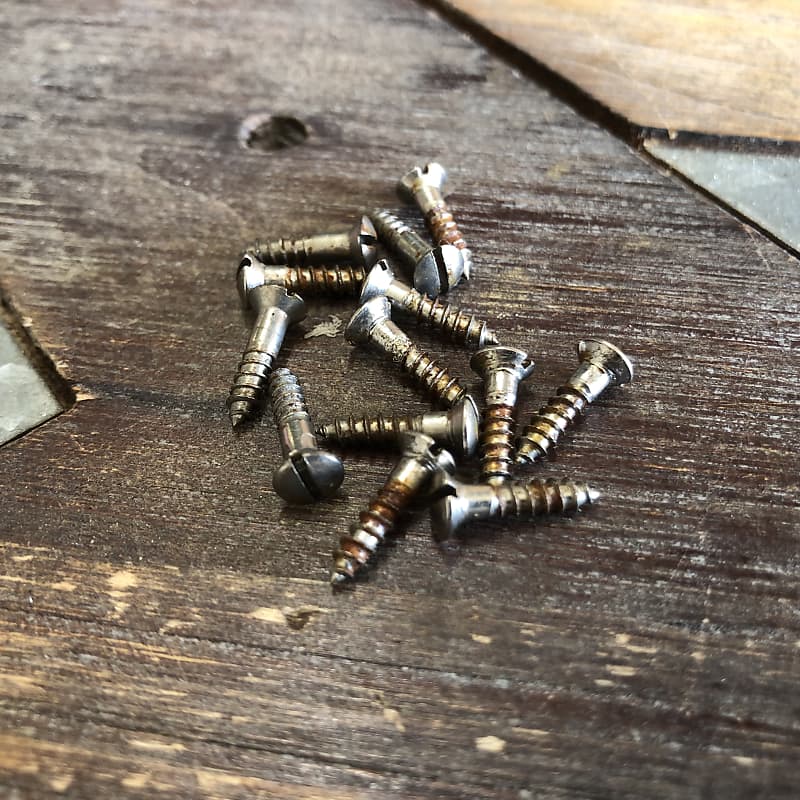 Real Life Relics Nickel Fender® Replacement Slot Head | Reverb