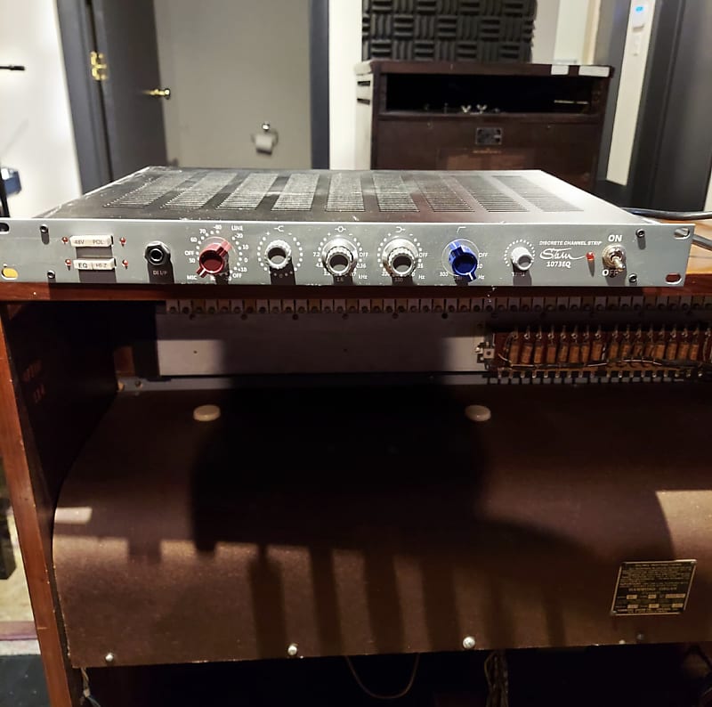 Stam 1073 with eq | Reverb UK