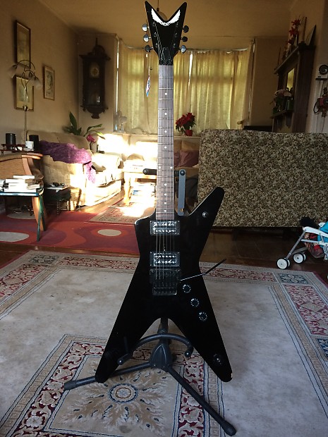 Dean MLX Floyd Classic 2018 Black with a Gator gig bag | Reverb