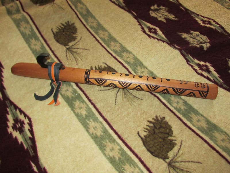 High Spirits Native American Style ONE HEART Flute w/Artwork | Reverb