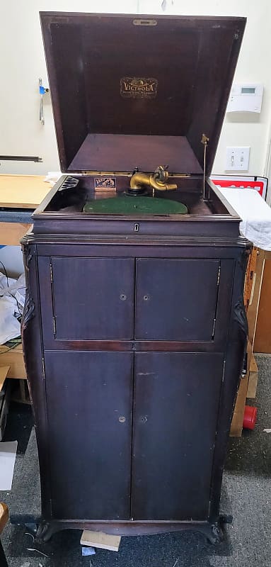 RCA Victrola Talking machine VV-XVI model 1916 - Mahogany, | Reverb