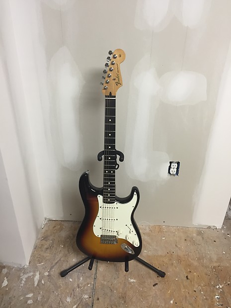 Fender MIM Strat | Reverb