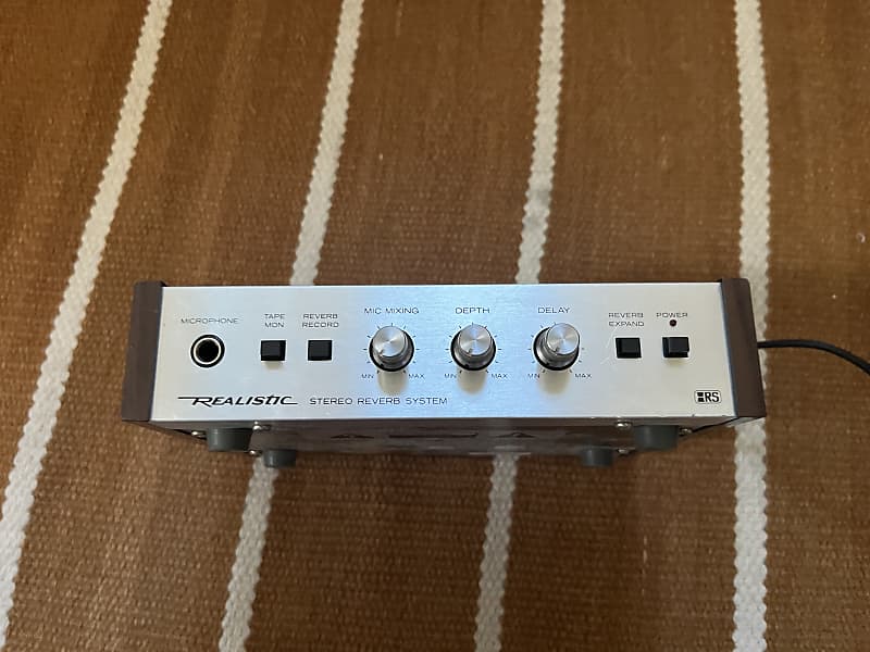 Realistic Stereo Analog Reverb / Delay | Reverb