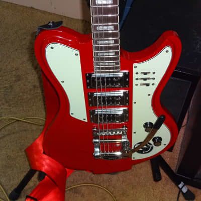 The Xenomorph III Alien themed guitar/playable artwork from | Reverb