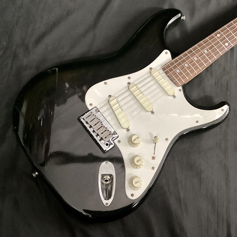 Fender STR-85R | Reverb