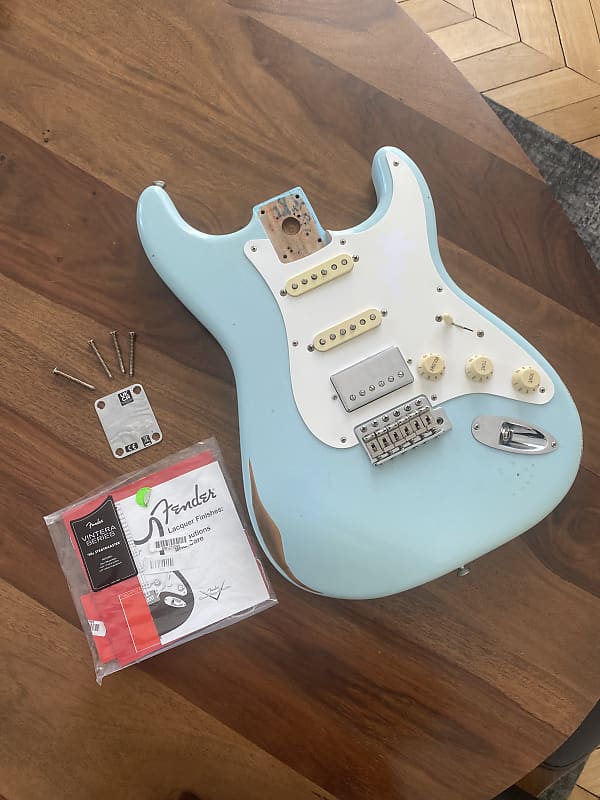 BODY LOADED Fender Vintera Roadworn 50’s Stratocaster Nitro | Reverb