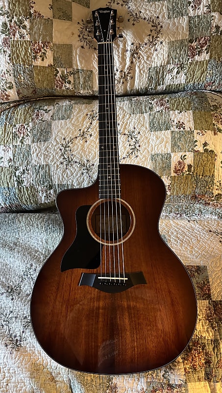 Taylor 224 ce DLX. Left handed - Koa | Reverb