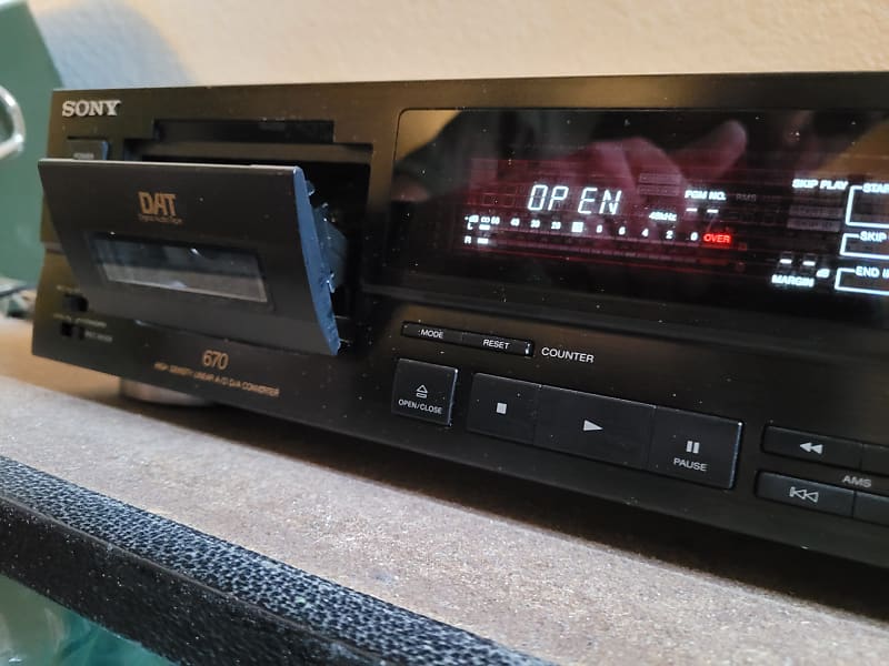 Sony 670 DAT Tape Deck | Reverb