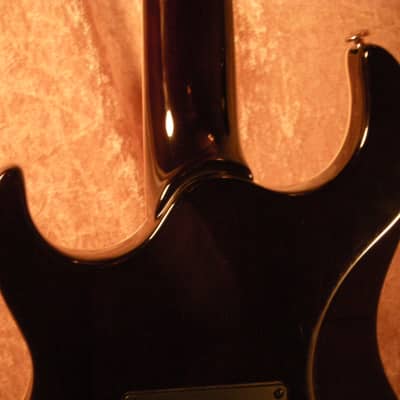 Samick UM4 Ultramatic Top of The Line Quilted Electric Guitar | Reverb