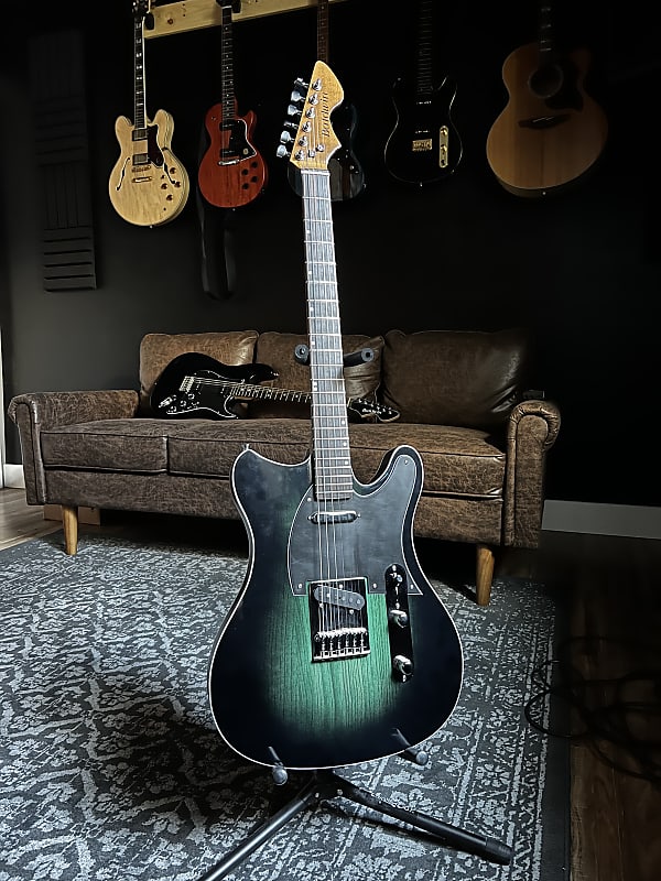 Baldwin B2+ 2022 Green/black burst | Reverb
