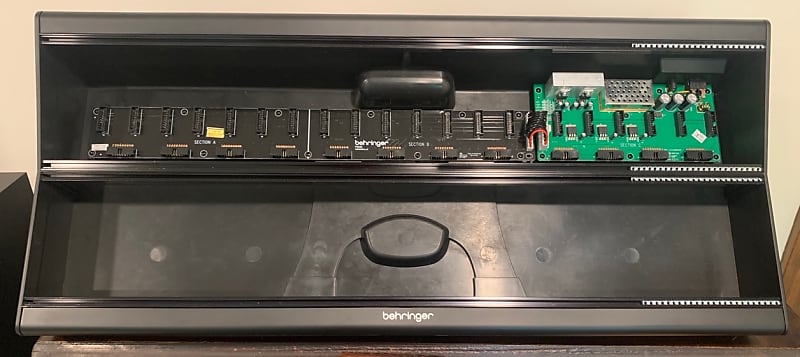 Behringer Eurorack Go - Modular Case with 6U, 280HP (2 rows | Reverb