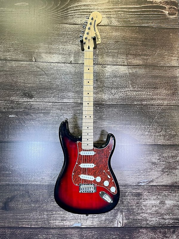 Squier Stratocaster Electric Guitar (Edison, NJ) | Reverb