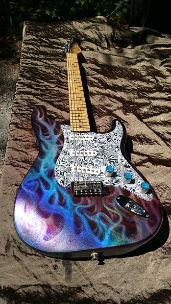 Fender Stratocaster Blue flames | Reverb