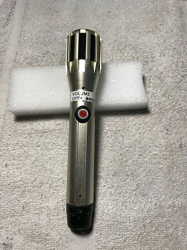 Electro-Voice Vintage Dynamic Microphone with Rotary Volume | Reverb