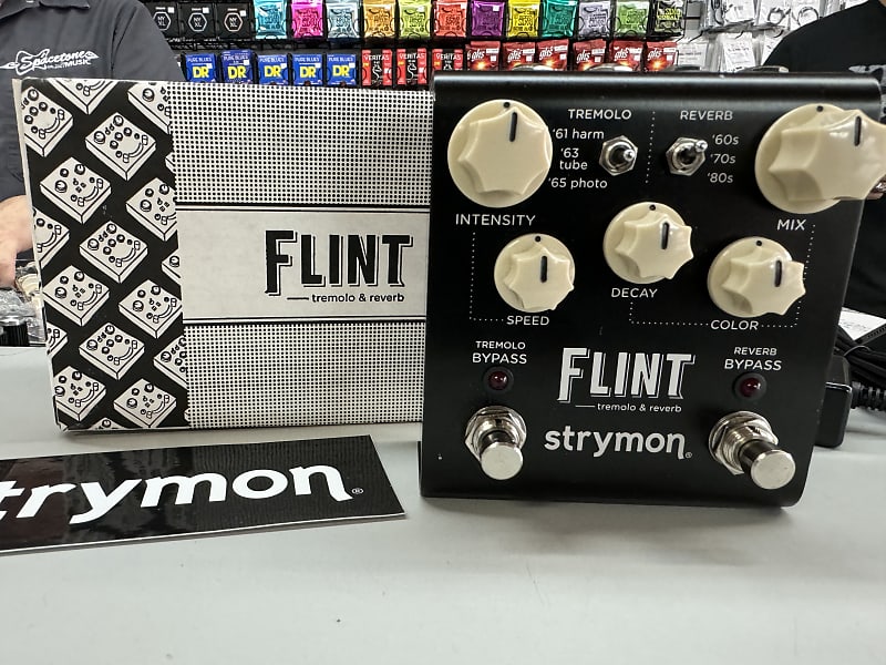 Strymon Flint Reverb and Tremolo V1 Black with White Knobs | Reverb