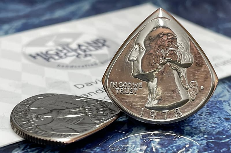 The Highland Plectrum Co. One 1978 USA Quarter Coin Pick / | Reverb