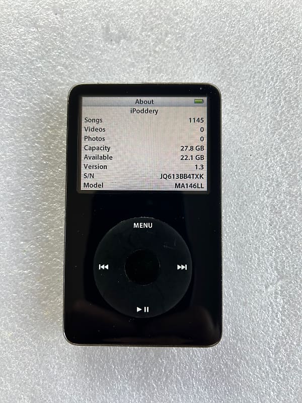 Apple iPod classic 30GB 5th Gen video A1136 2005 - Black | Reverb