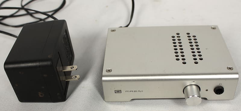 Schiit Magni 3 Headphone Amplifier and Preamp - Silver | Reverb